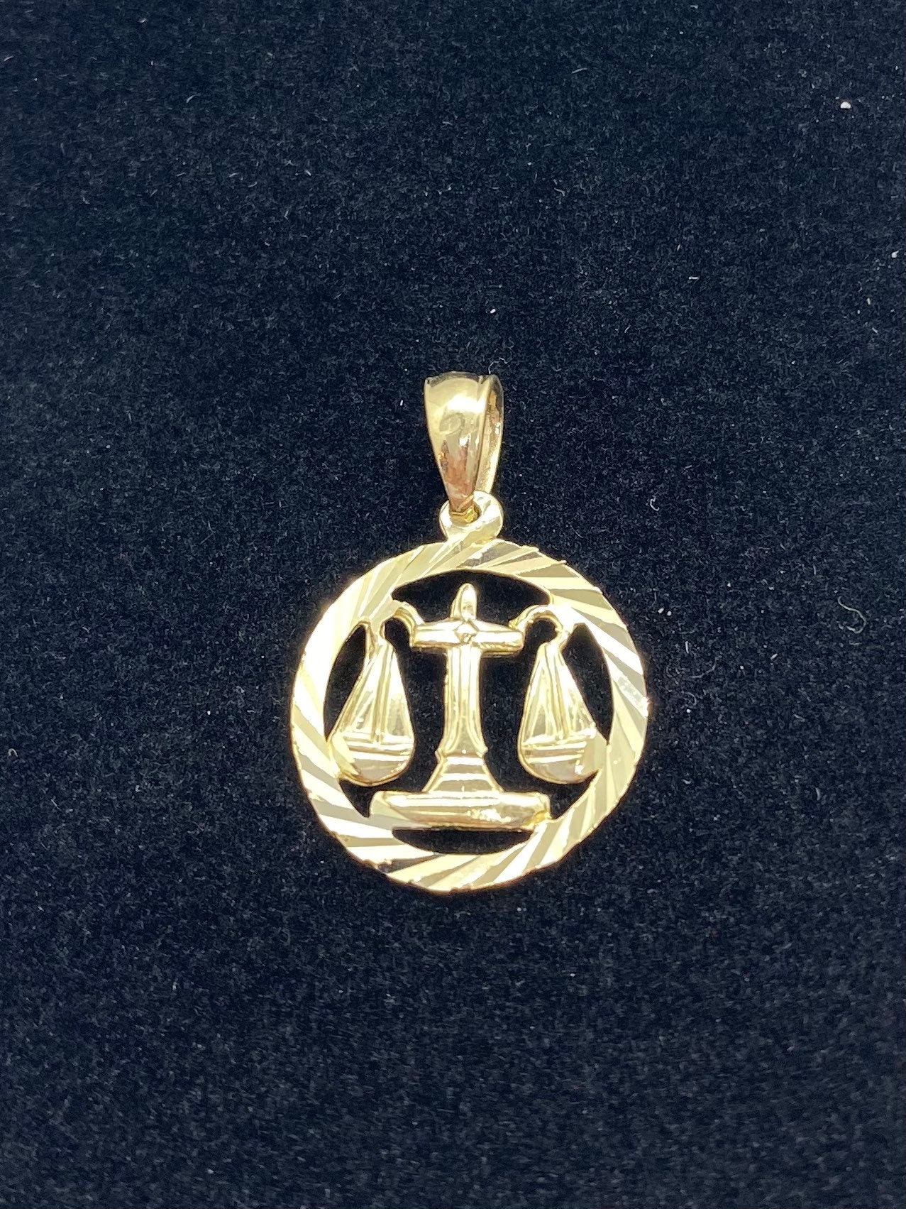 Libra Zodiac Sign Pendant 10K Solid Gold Libra Necklace | Etsy Canada