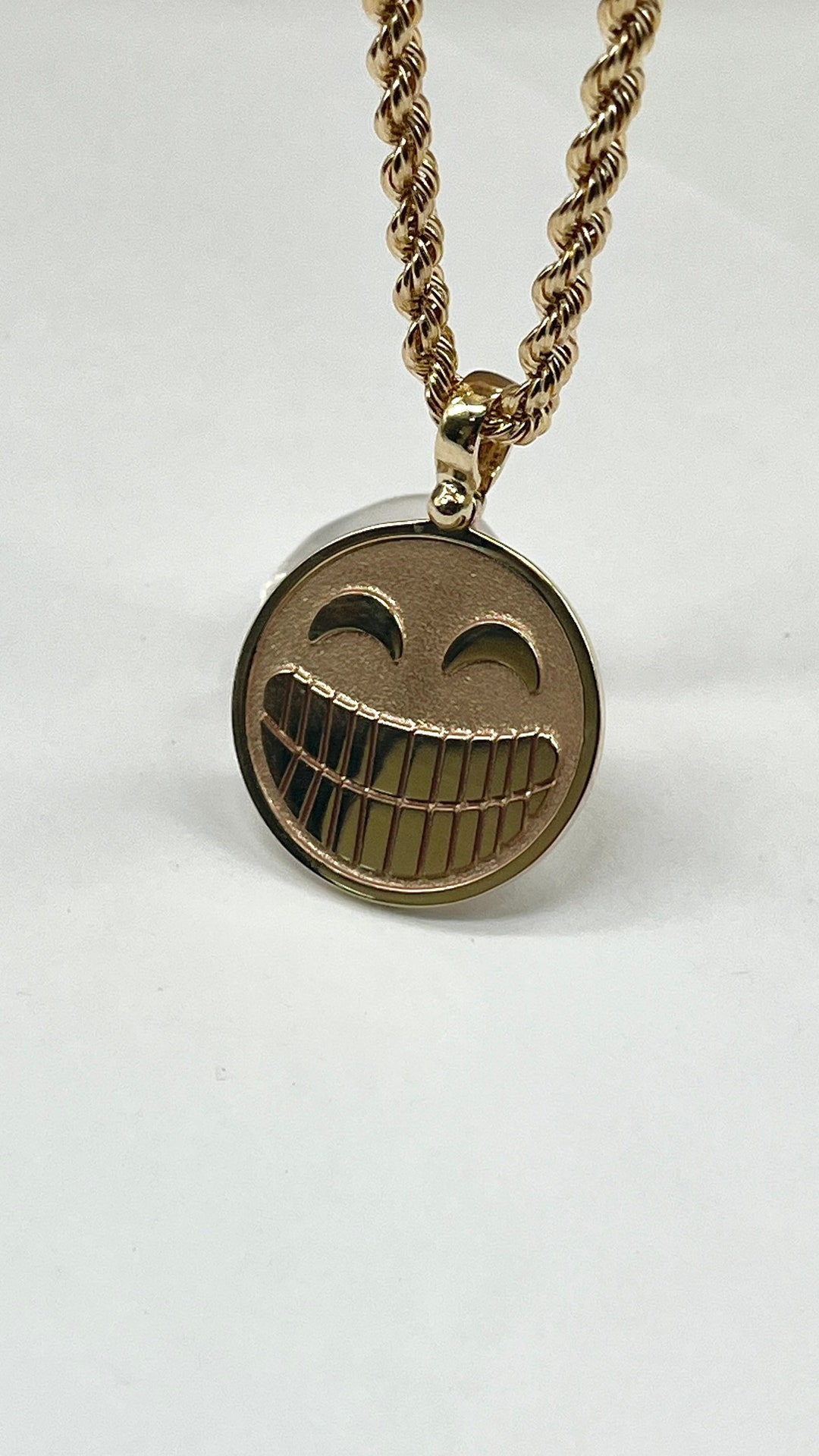Grinning Face Solid Pendant, 10K 14K 18K Solid Gold Necklace, Smiling ...
