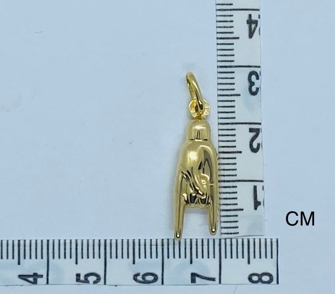 18K Good Luck Hand Pendant, 25mm, Solid Gold Luck Charm, Gold Mano ...
