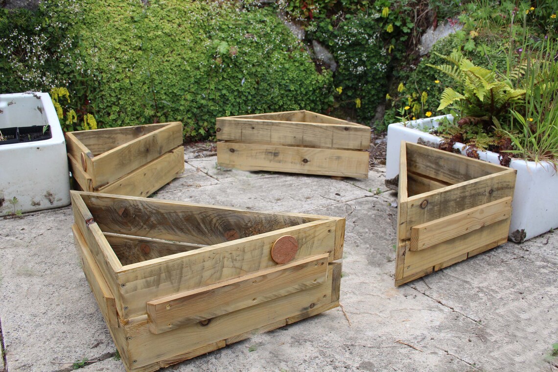 Planter Triangular Corner 70cm Wide From Hillsigns Made From | Etsy UK