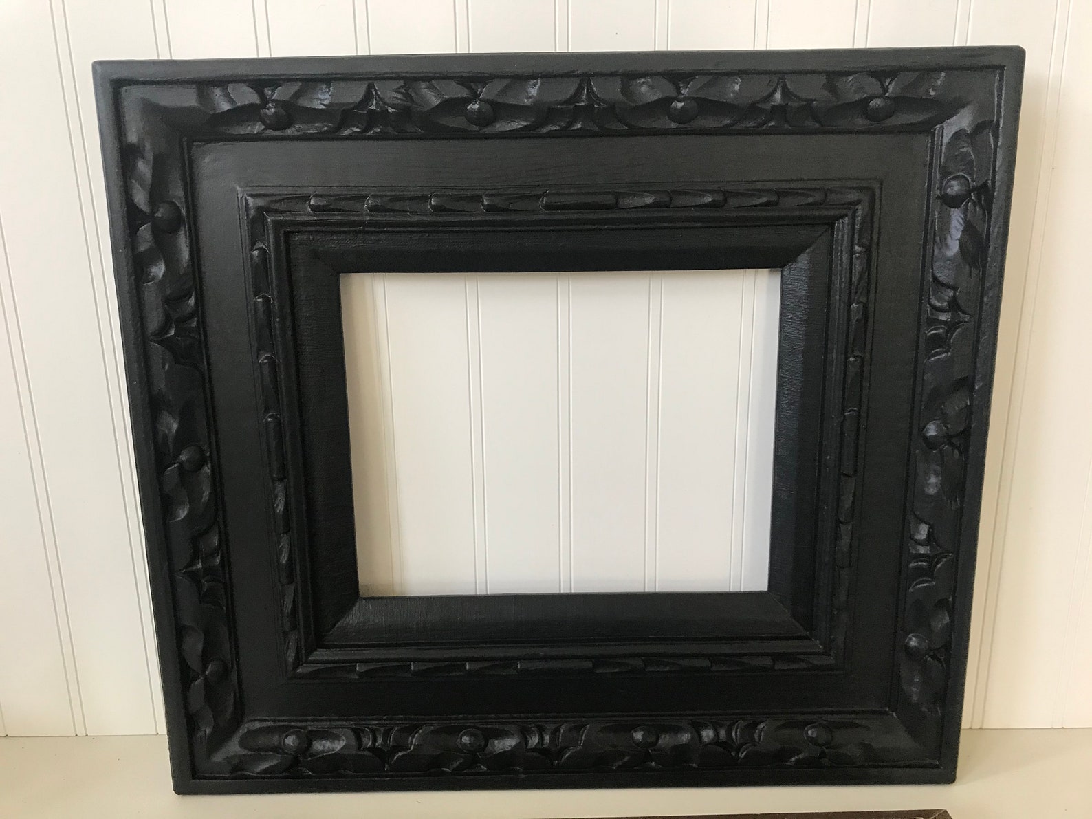 Custom Set of Vintage Frames in Black White and Champagne - Etsy