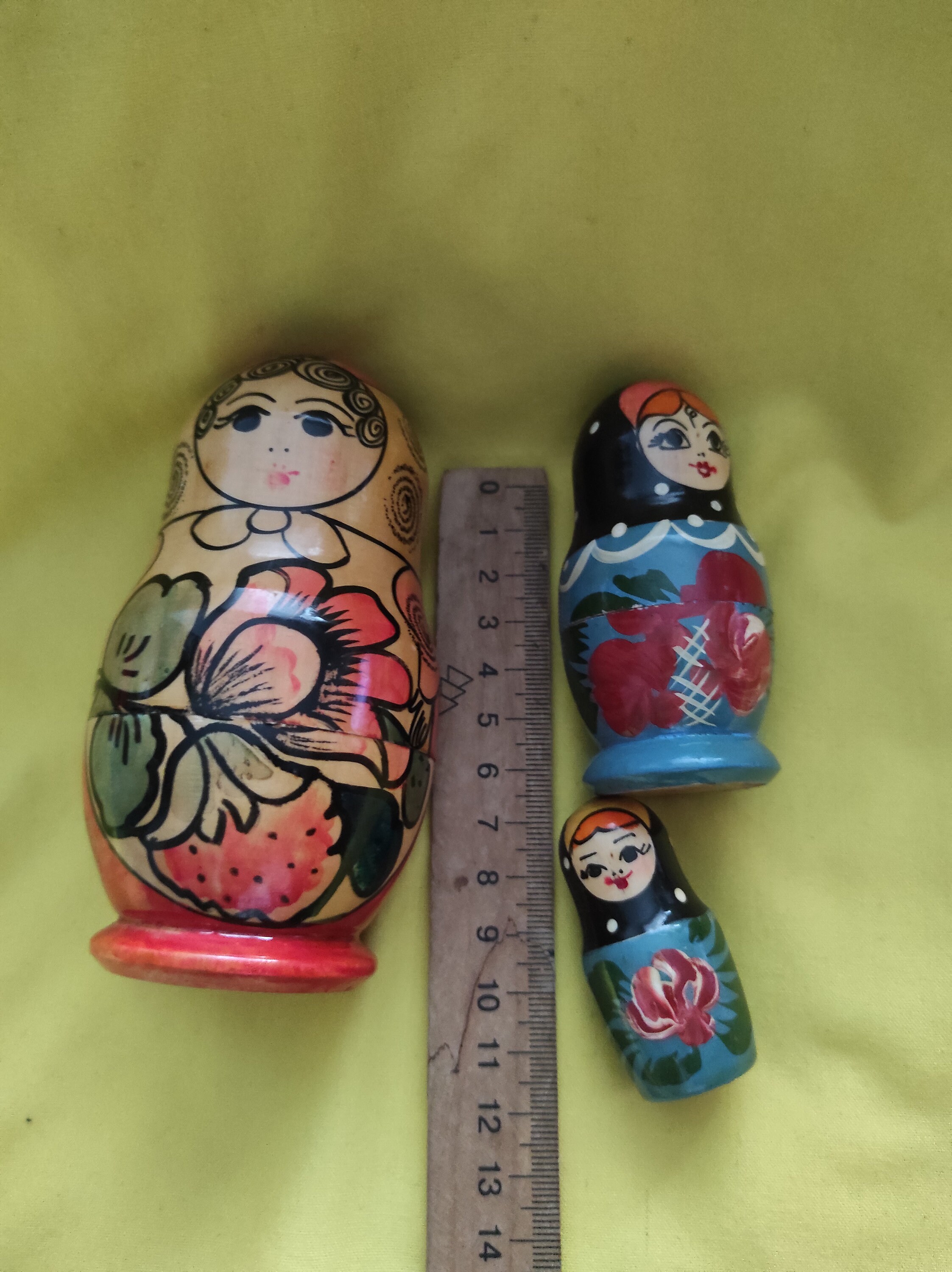 Vintage Soviet Nesting Dolls, Hand-painted Russian Matryoshka Set of 3 ...