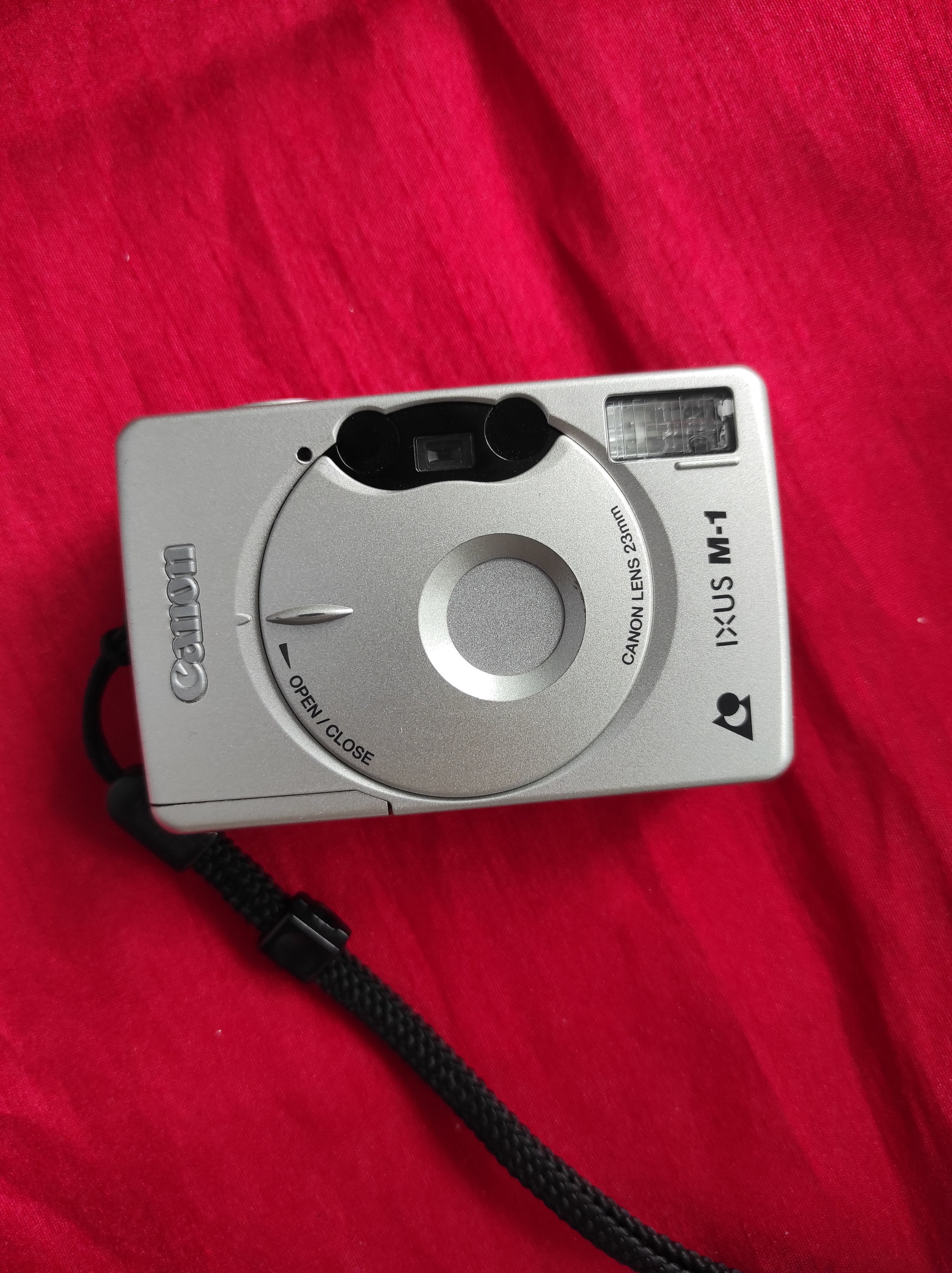 Vintage Retro CANON IXUS M-1 Compact Film Camera, Working Film Camera ...