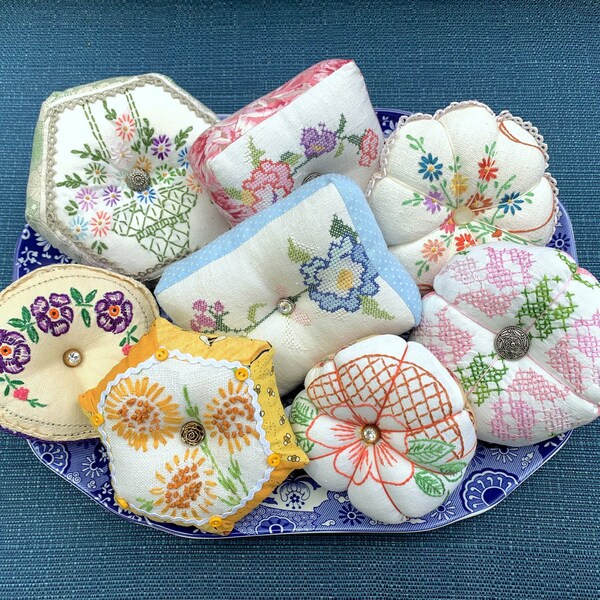Vintage Pincushion - Etsy
