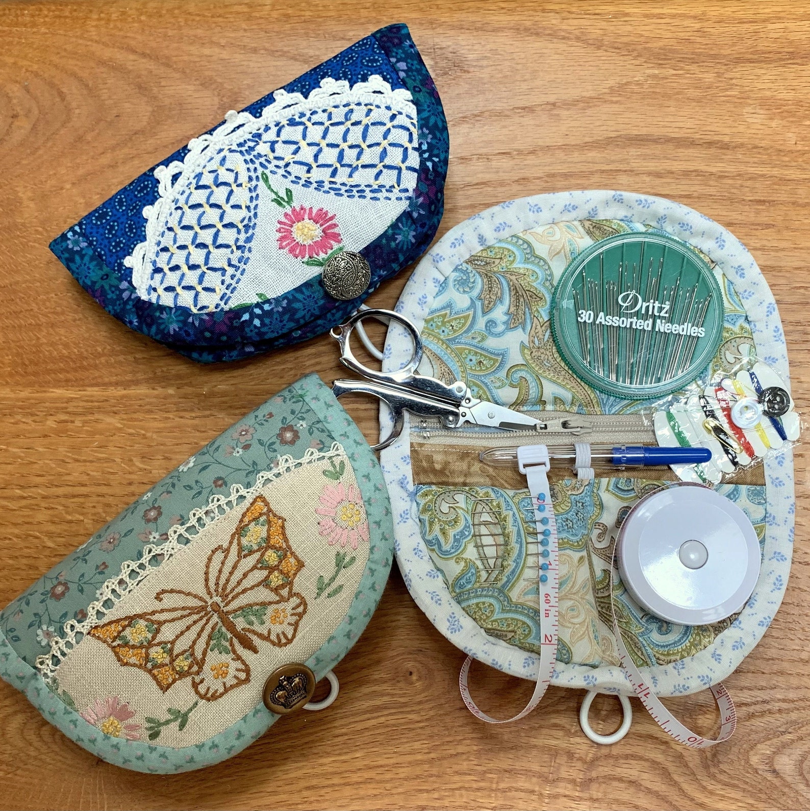 Small Sewing Kit Trimmed With Repurposed Vintage Lace & Linen - Etsy