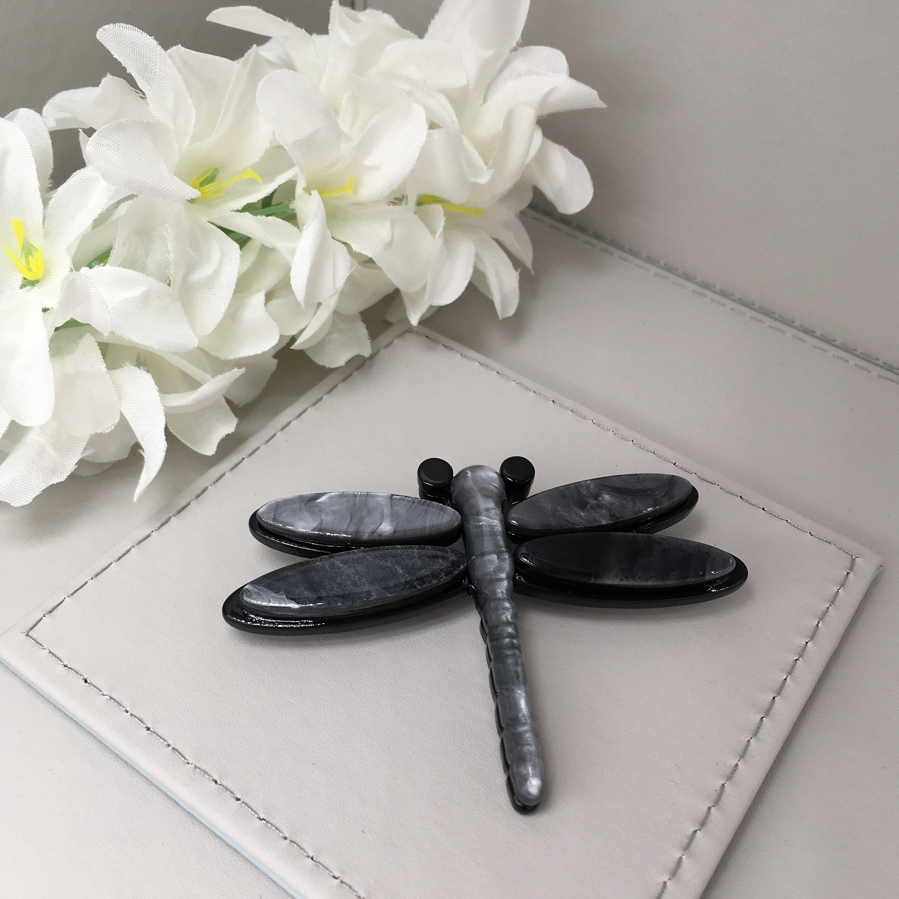 Bakelite Dragonfly Safety Pin Brooch for Scarves Wraps - Etsy