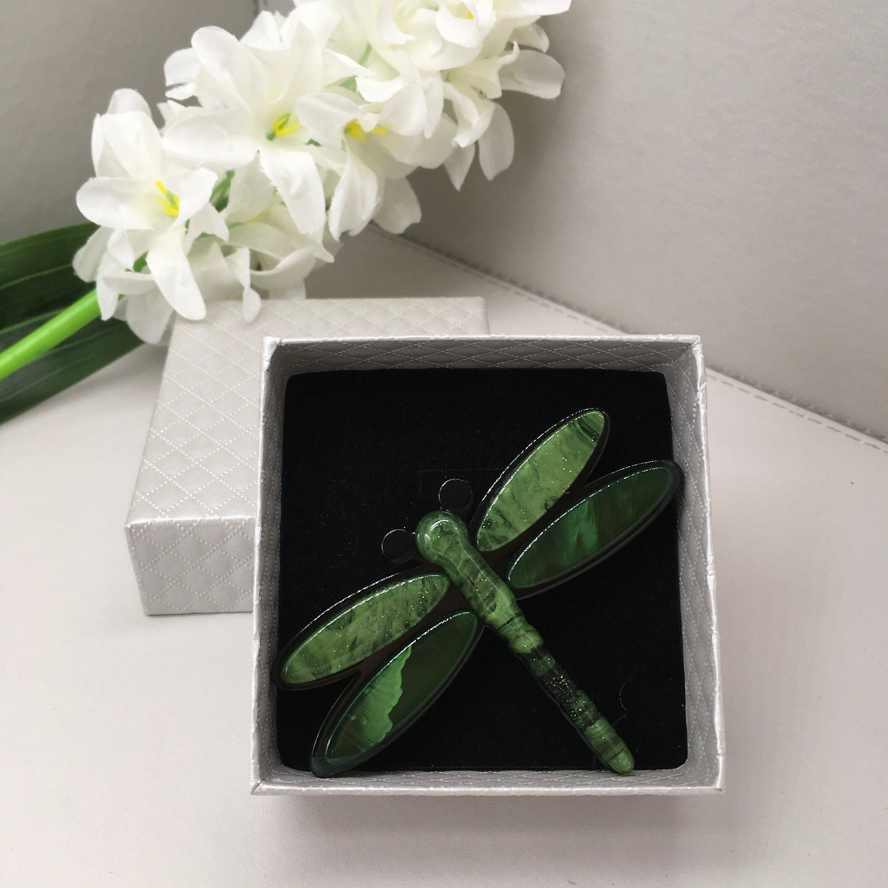 Bakelite Dragonfly Safety Pin Brooch for Scarves Wraps - Etsy