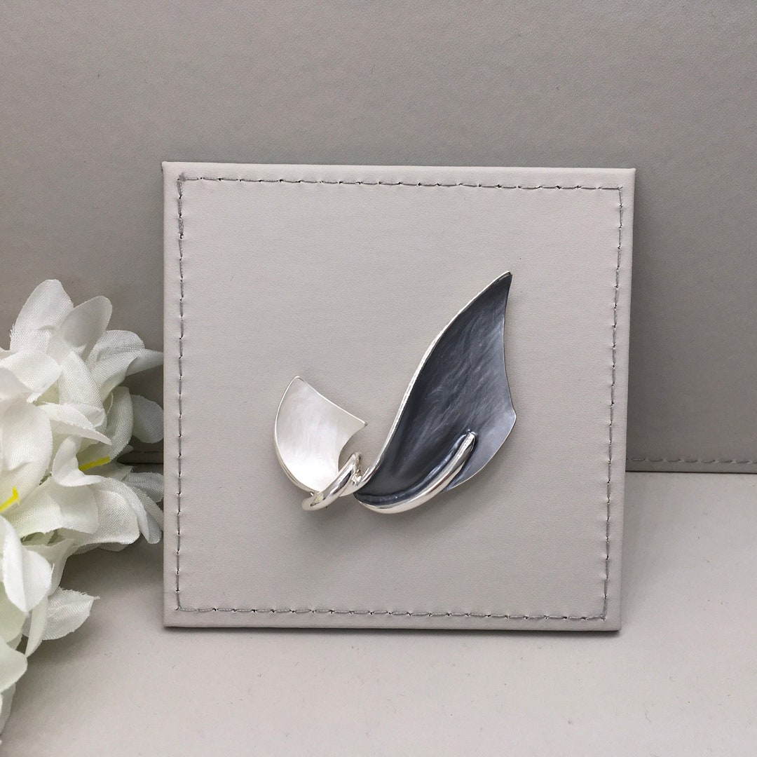 Ribbon Metal Magnetic Scarf Brooch for Scarves Wraps Pashimnas - Etsy