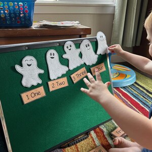 Five Little Ghosts Felt Board Set: Halloween Counting Songs, Preschool ...