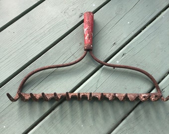 Rusty Rake Decor - Etsy