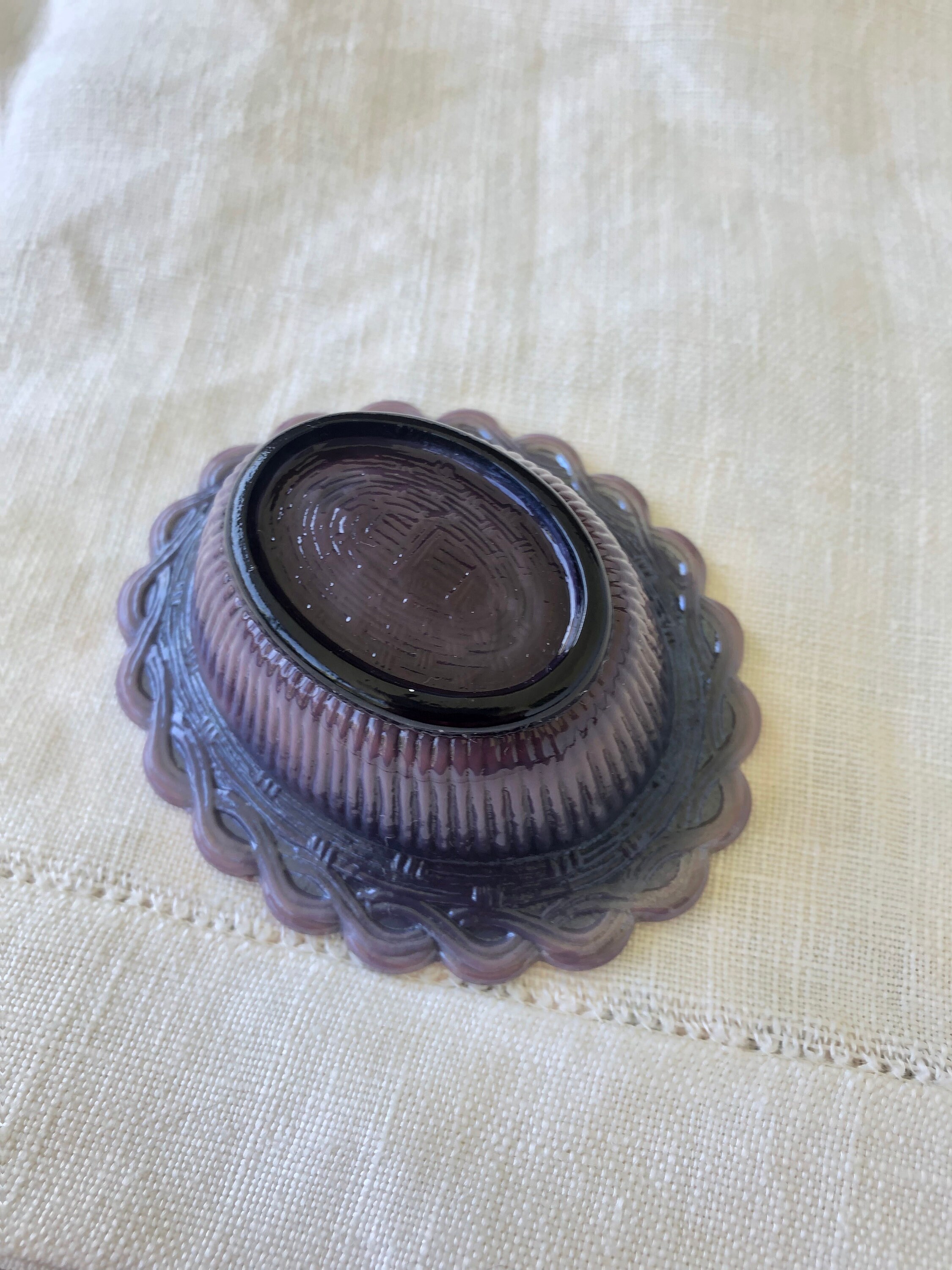 Vintage Mosser Cat Salt Covered Dish Mauve Purple Milk Opaque Glass - Etsy
