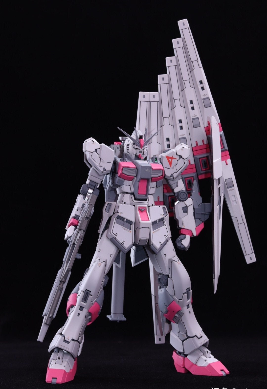BANDAI RG 1/144 Pink Nu Gundam Painted & Built - Etsy
