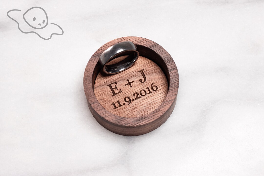 Micro Wood Ring Tray/personalized Jewelry Dish/engraved Circle Ring ...