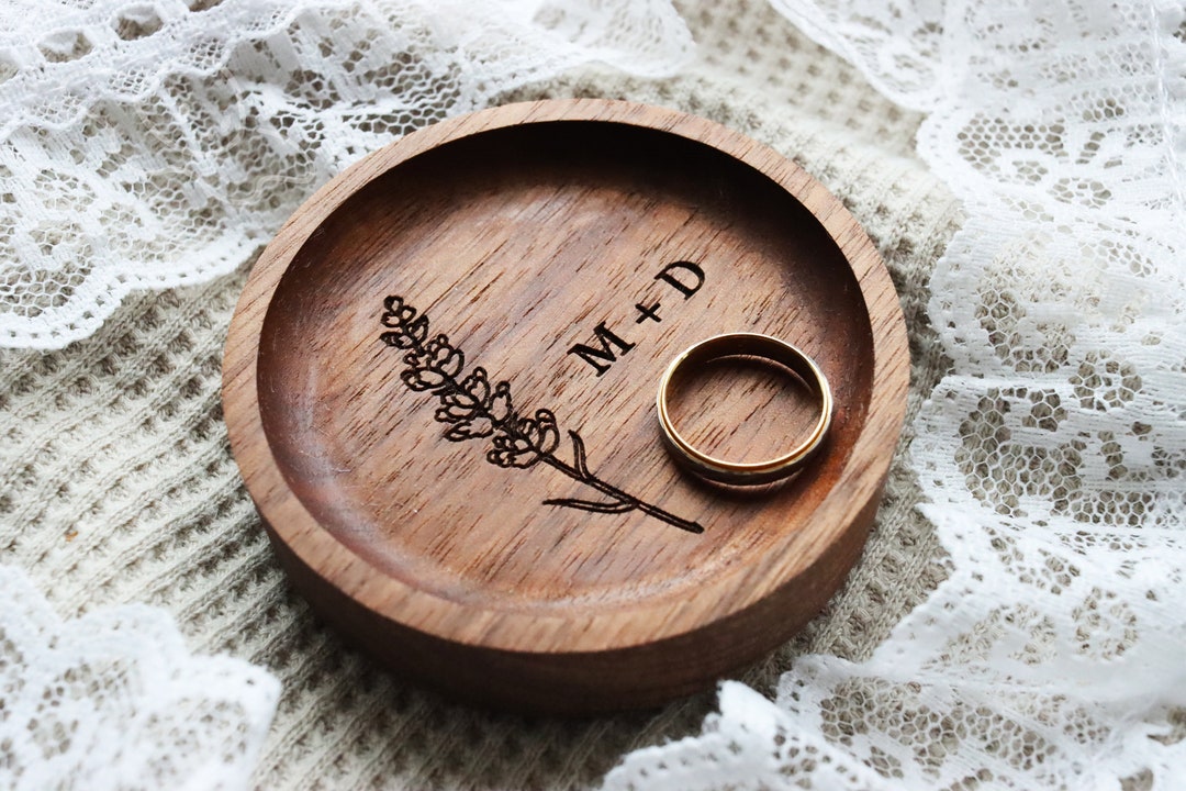 Custom Lavender Ring Dish/5th Anniversary Gift for Her/wood Ring Tray/ring Holder/engagement ...