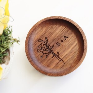 Personalized Flower Bouquet Jewelry Dish, Gift for Her, Gift for Mom ...