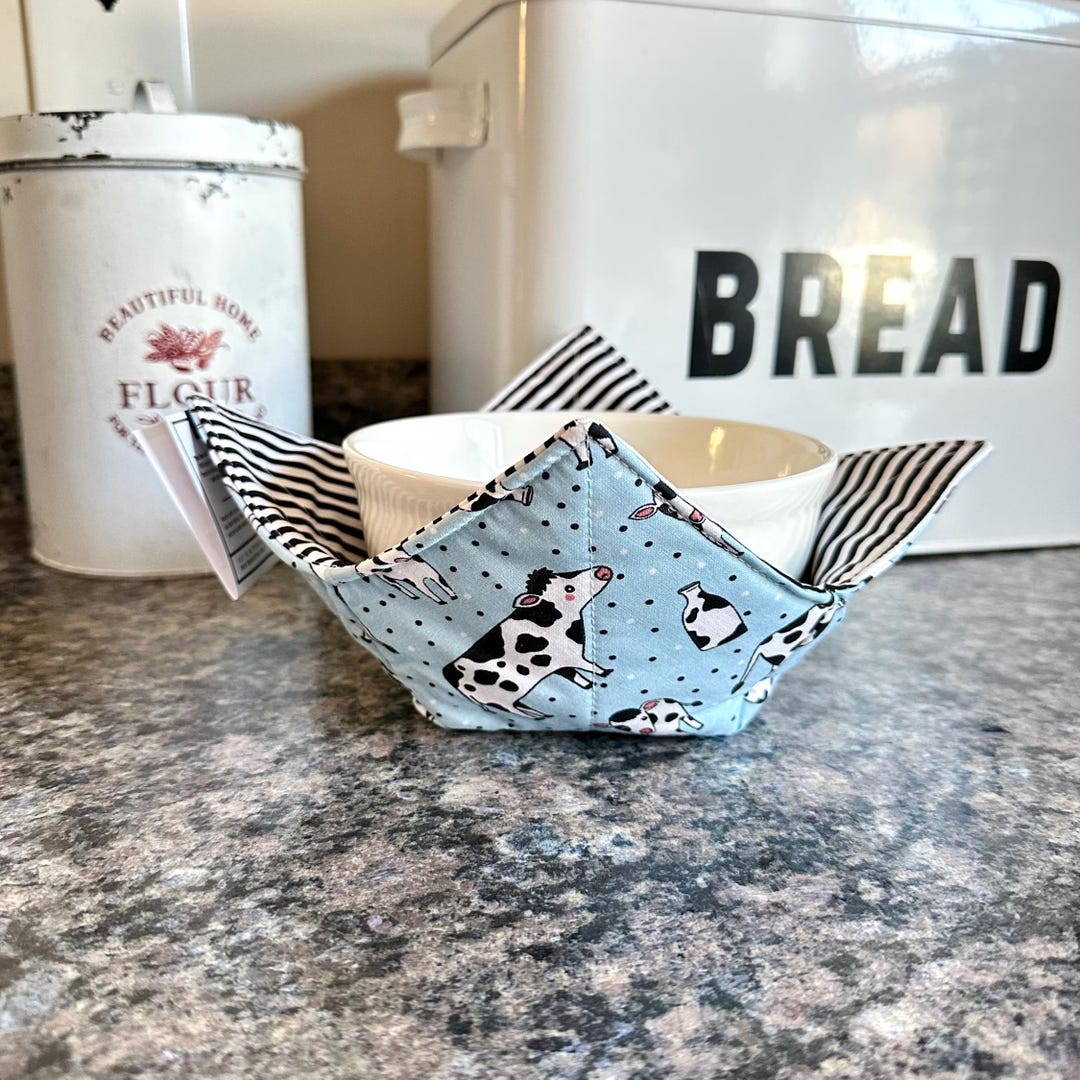 Cows Microwaveable Bowl Cozy, Cow Pattern Cozy, Soup or Chili Bowl ...
