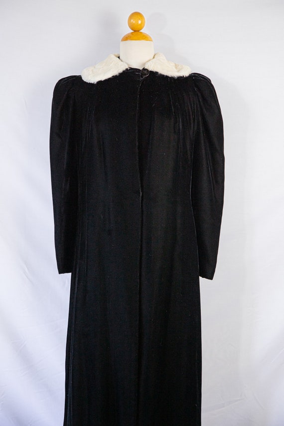 1930s silk velvet opera coat / vintage fur collar / e… - Gem