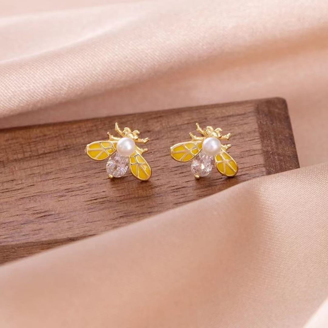 Honey Bee Stud Earrings Sterling Silver Tiny Bumble Bee Pearl Studs Enamel Bee Stud Diamond ...