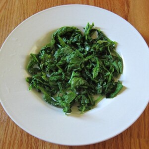 French Breakfast Radish Seeds Flambeau Flambo Petit Déjeuner Seeds ...