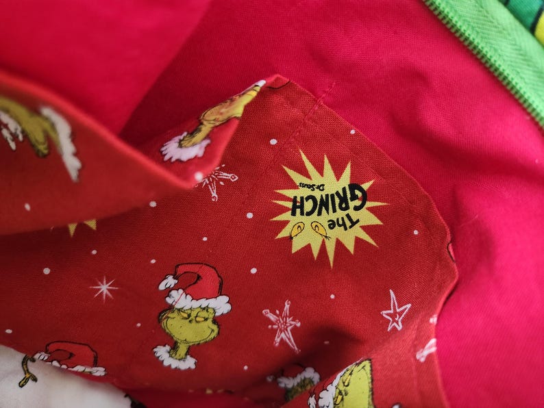 The Grinch and Friends Crossbody Bag With Adjustable Strap - Etsy