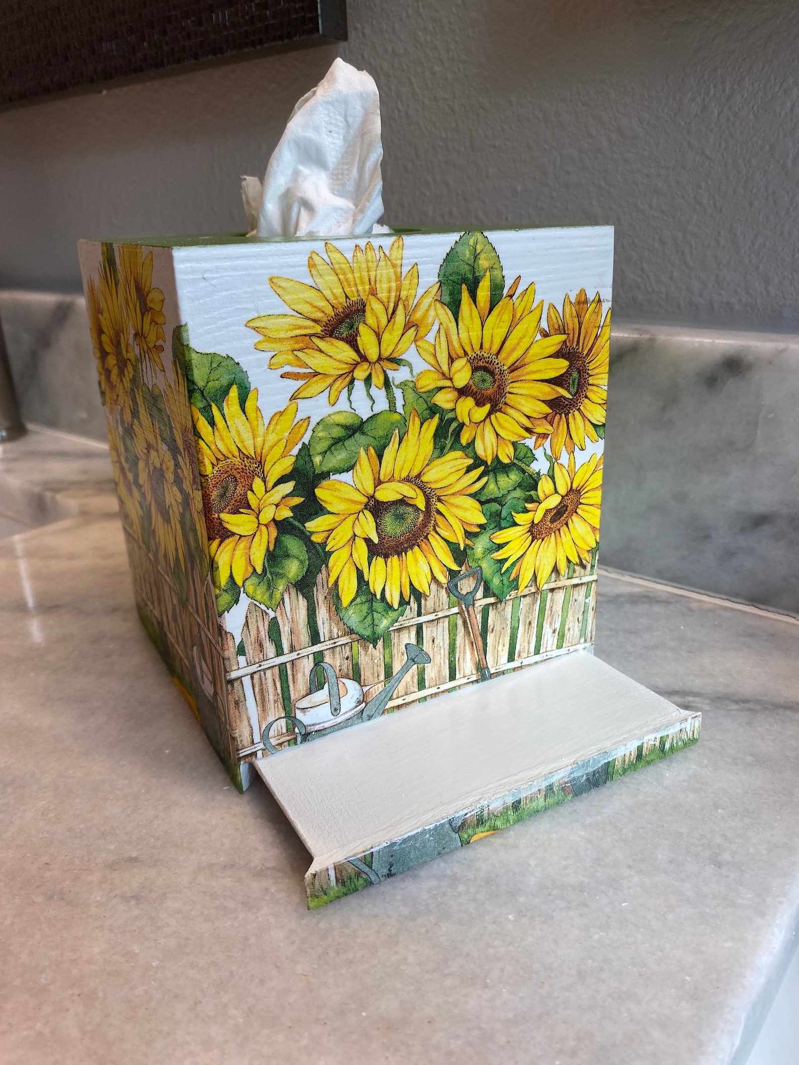 Sunflowers Tissue Box Cover - Etsy