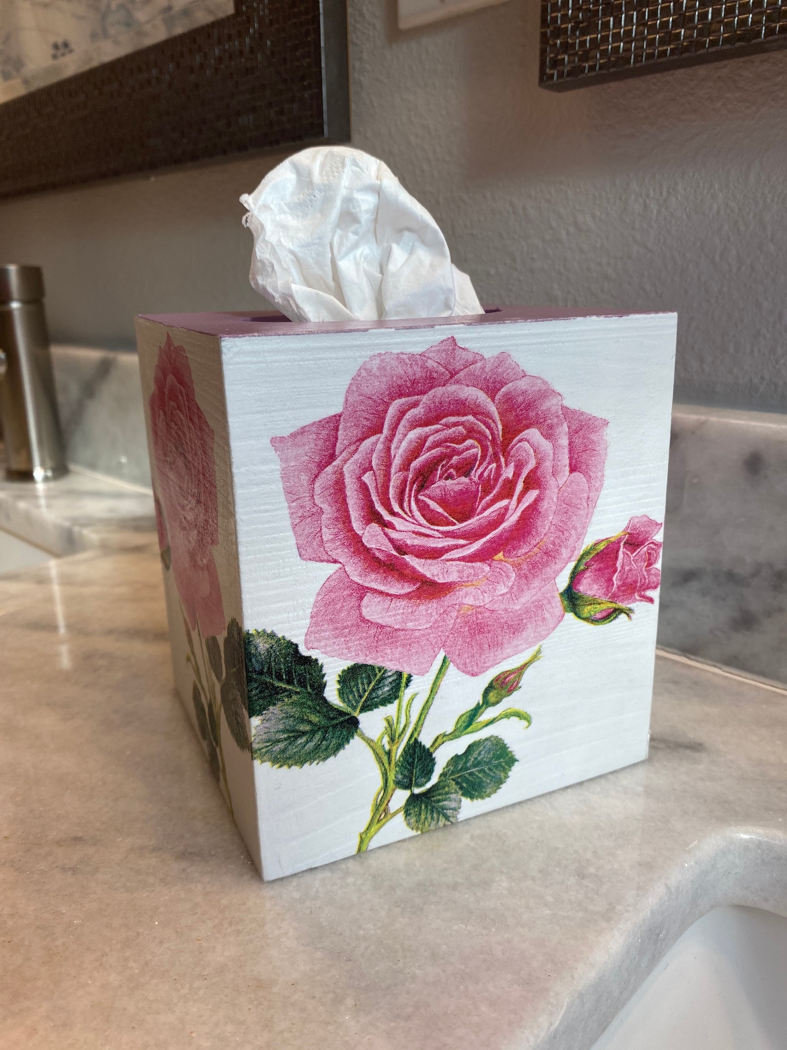 Pink Rose Tissue Box Cover - Etsy.de
