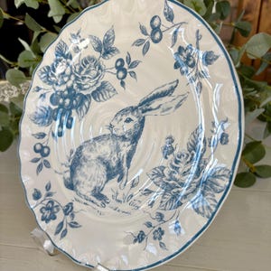 Vintage Bunny Plate With Floral (blue and White) - Etsy