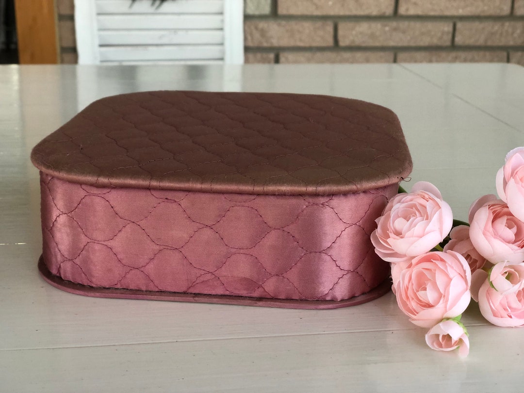 Vintage Pink Satin Handkerchief Box - Etsy