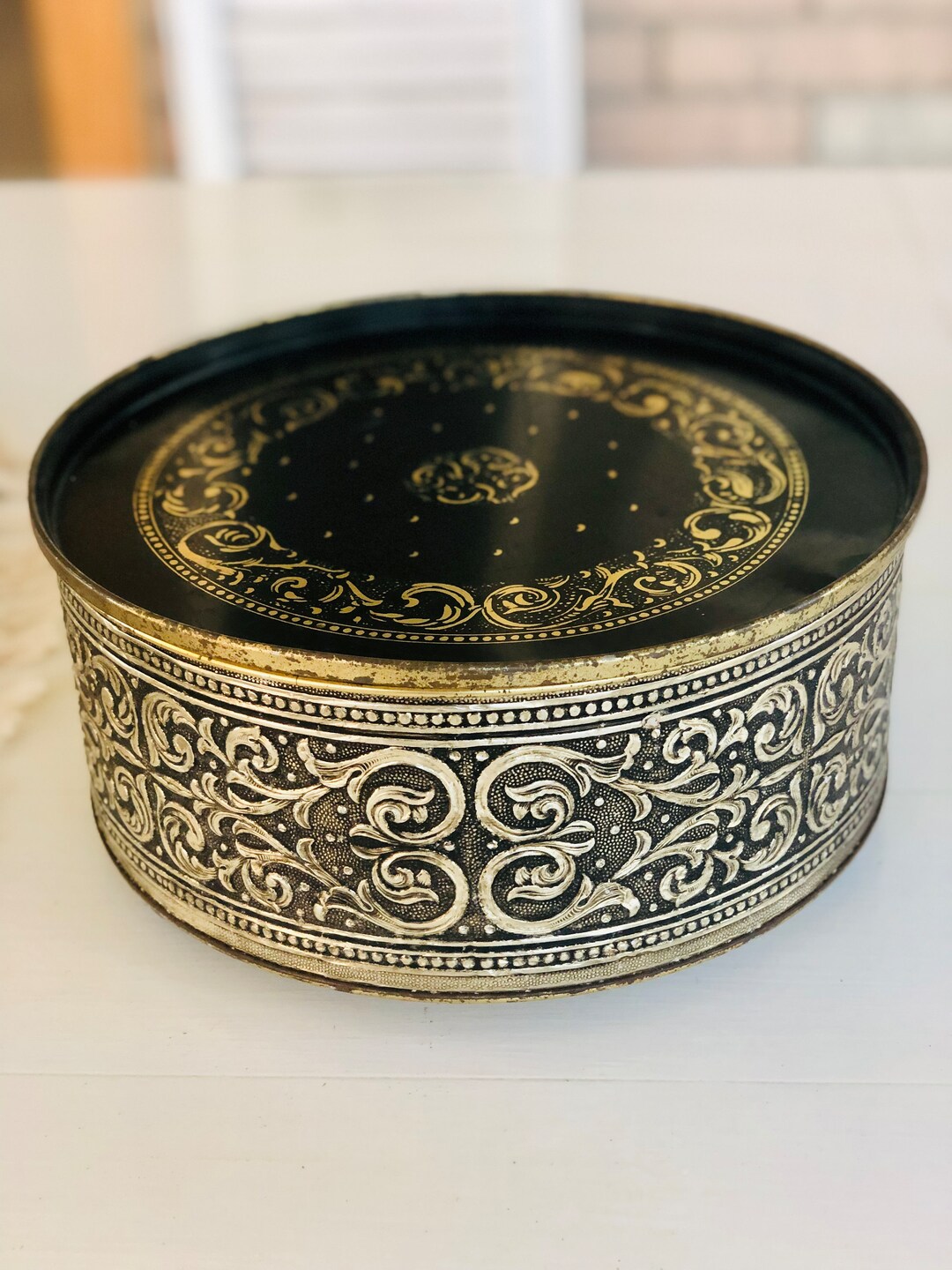 Vintage Large Round Tin With Cover and Wooden Round Feet (made in New ...