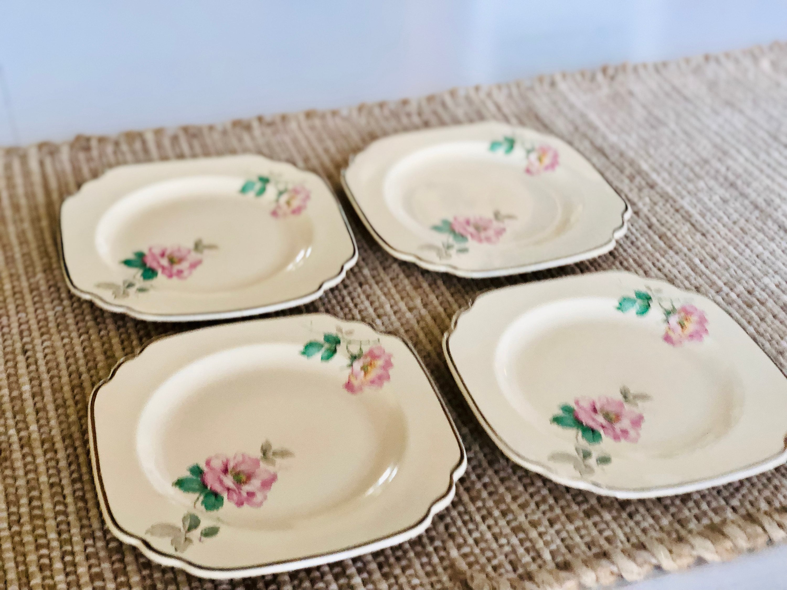 Vintage Plates With Floral Roses (set of 4) - Etsy