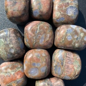 Que Sera Tumble Stone - Etsy