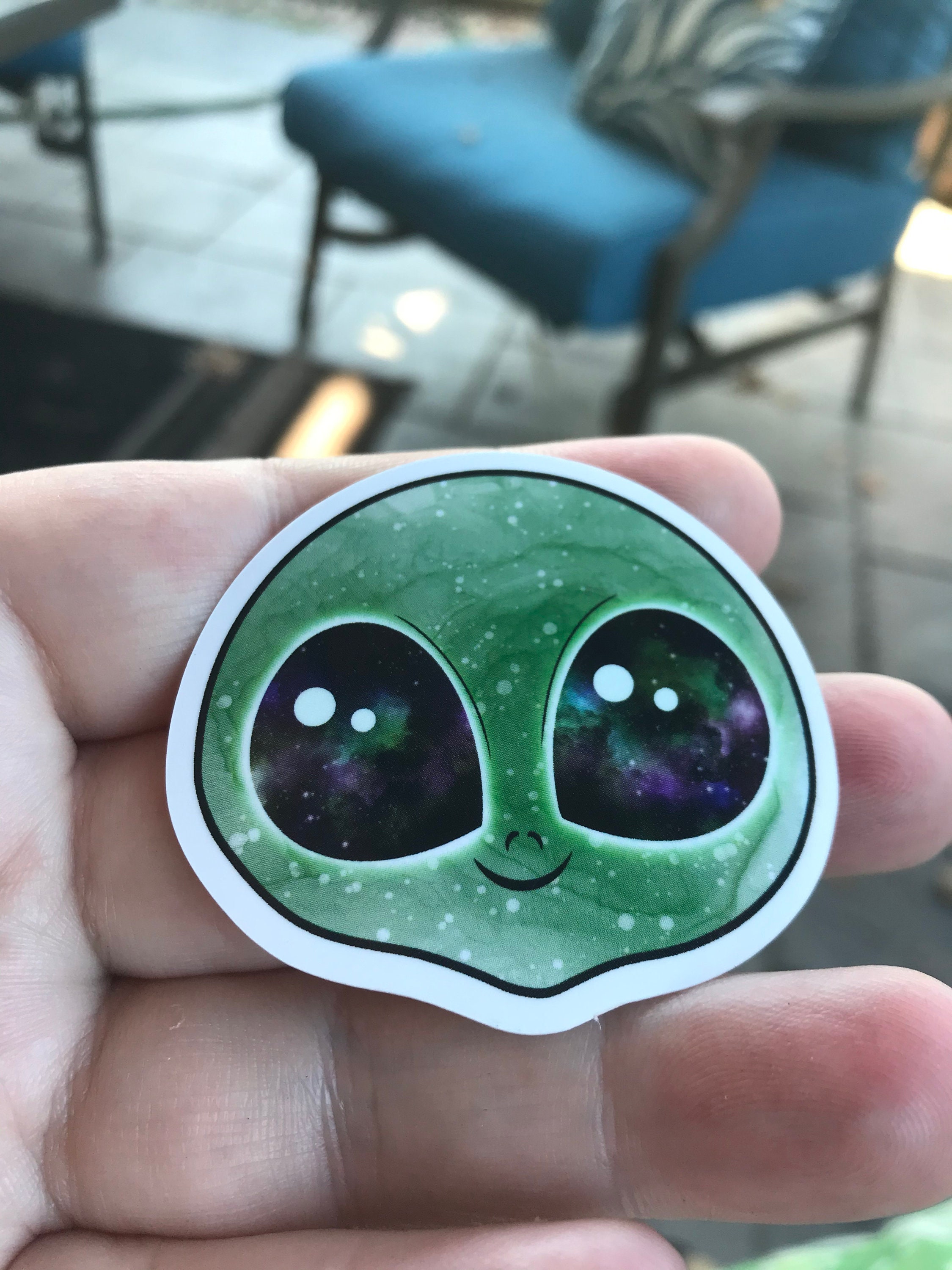 Cute Green Alien Sticker / Vinyl Alien / Water bottle Sticker | Etsy