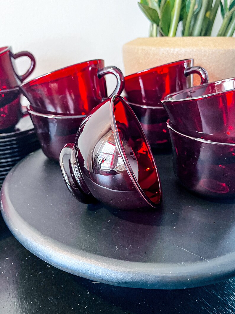 Anchor Hocking Royal Ruby Anchorglass Teacups and Saucers - Etsy