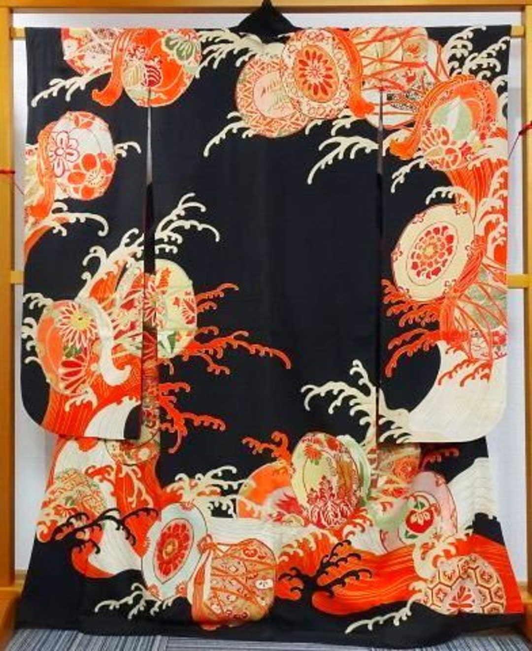 FU011, RARE, Antique Furisode Kimono, Hiki-furisode, Kimono Length ...