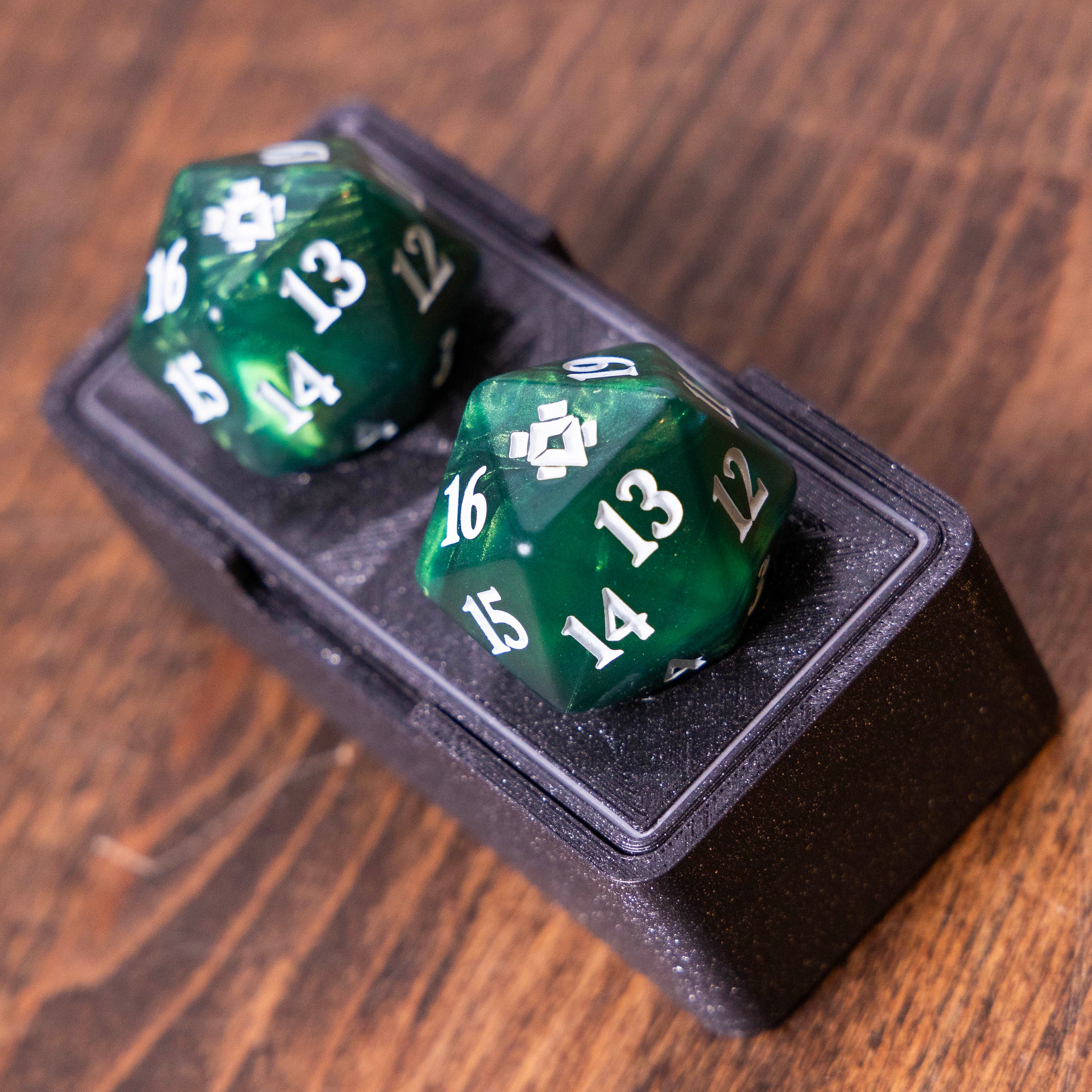 D20 (oversized Spindown) Life Counter Box / Zendikar Rising Magic the ...