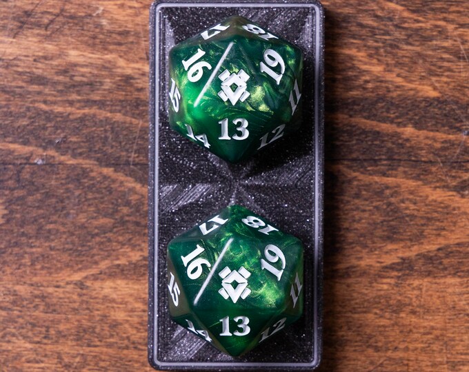 D20 (oversized Spindown) Life Counter Box / Zendikar Rising Magic the ...