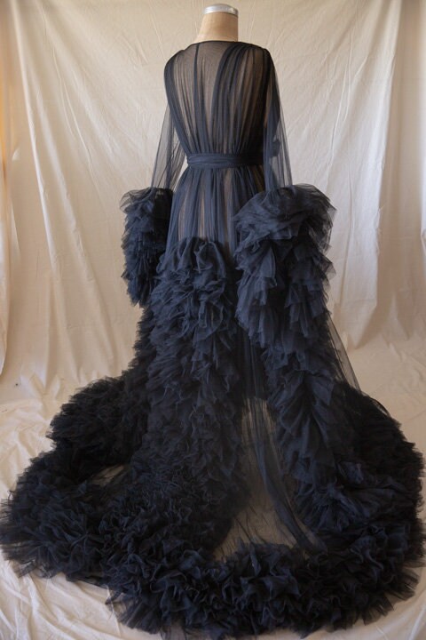 Gothic Maternity Dress for Photoshoot Australia/long Train Photo Shot ...