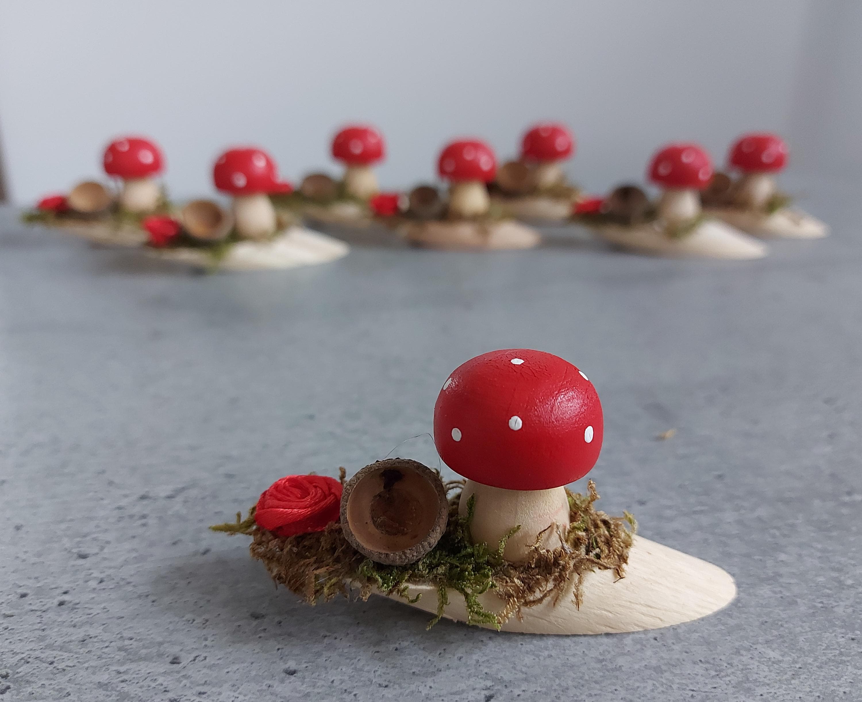 Mushroom on Pedestal Autumn Decoration - Etsy
