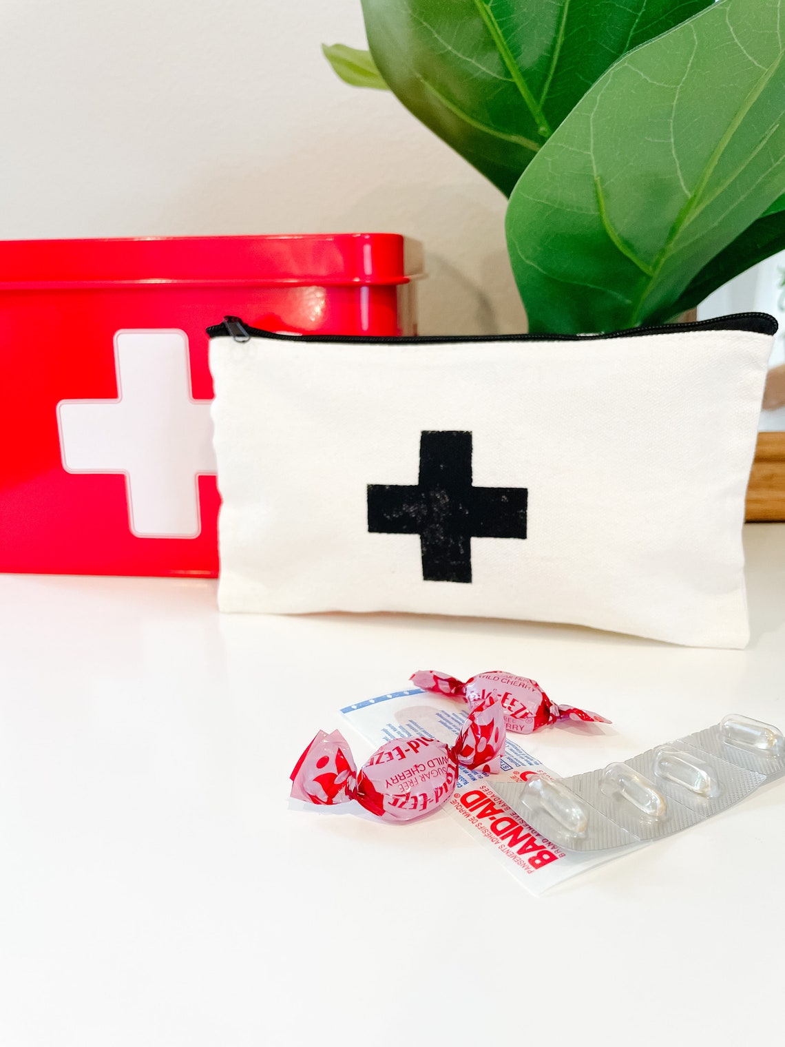 First Aid Kit Canvas Pouch Purse First Aid Swiss Cross | Etsy