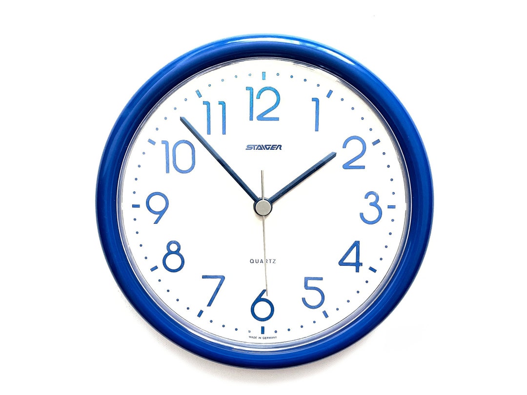 Vintage STAIGER GERMANY Space Age Clock, Postmodern 1970s Plastic Wall ...