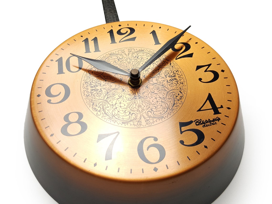 Vintage BLESSING ELECTRIC Wall Clock / Mid Century Modern German Clock ...