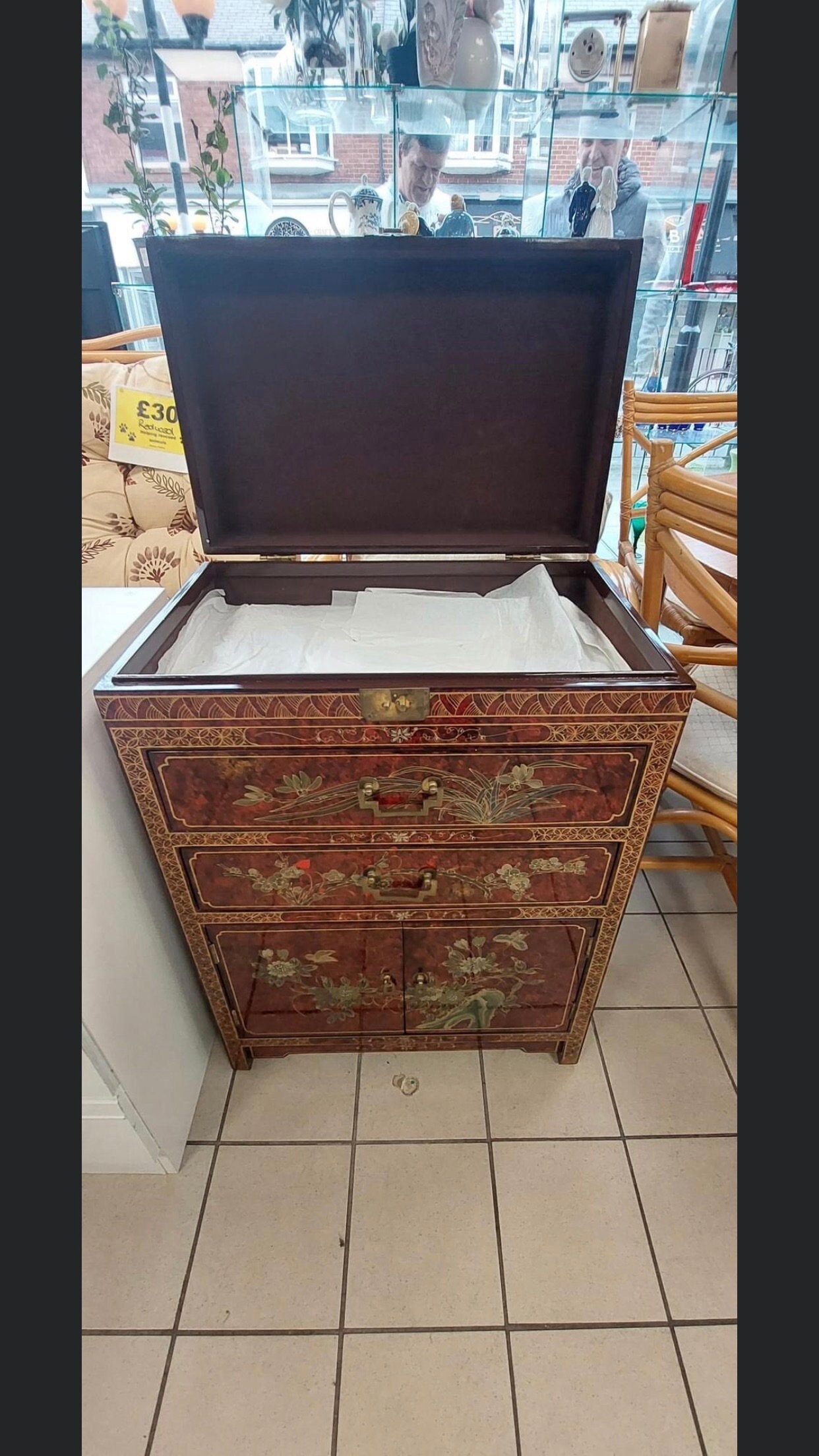 Stunning Vintage Oriental Chinese Lacquered Chest of Drawers - Etsy UK