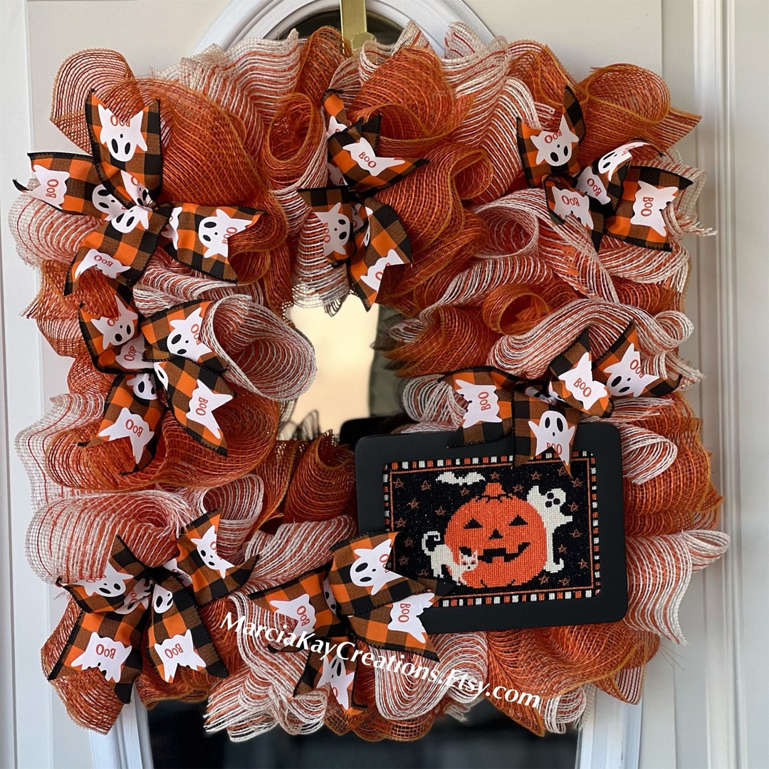 Square Halloween Wreath: Fabric Mesh, Cross Stitch Pumpkin Decor - Etsy