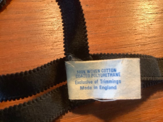 Vintage rare shelf bra in faux leather PVC - Gem