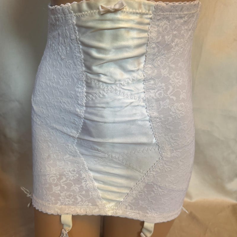 Louis Girdles - Etsy Canada