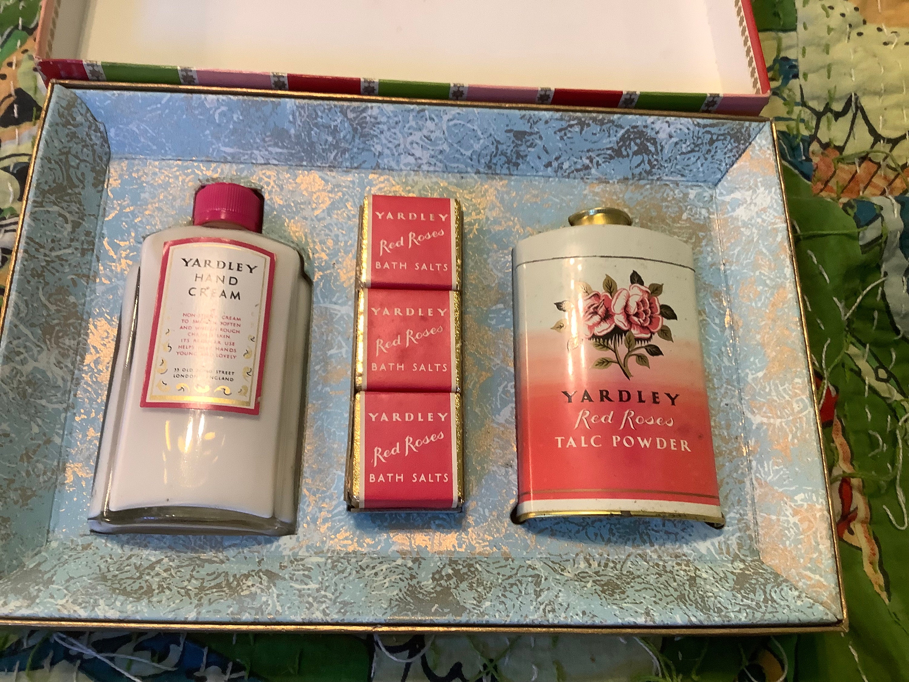 Yardley Gift Set Hand Cream Bath Cubes and Talcum Powder Red - Etsy