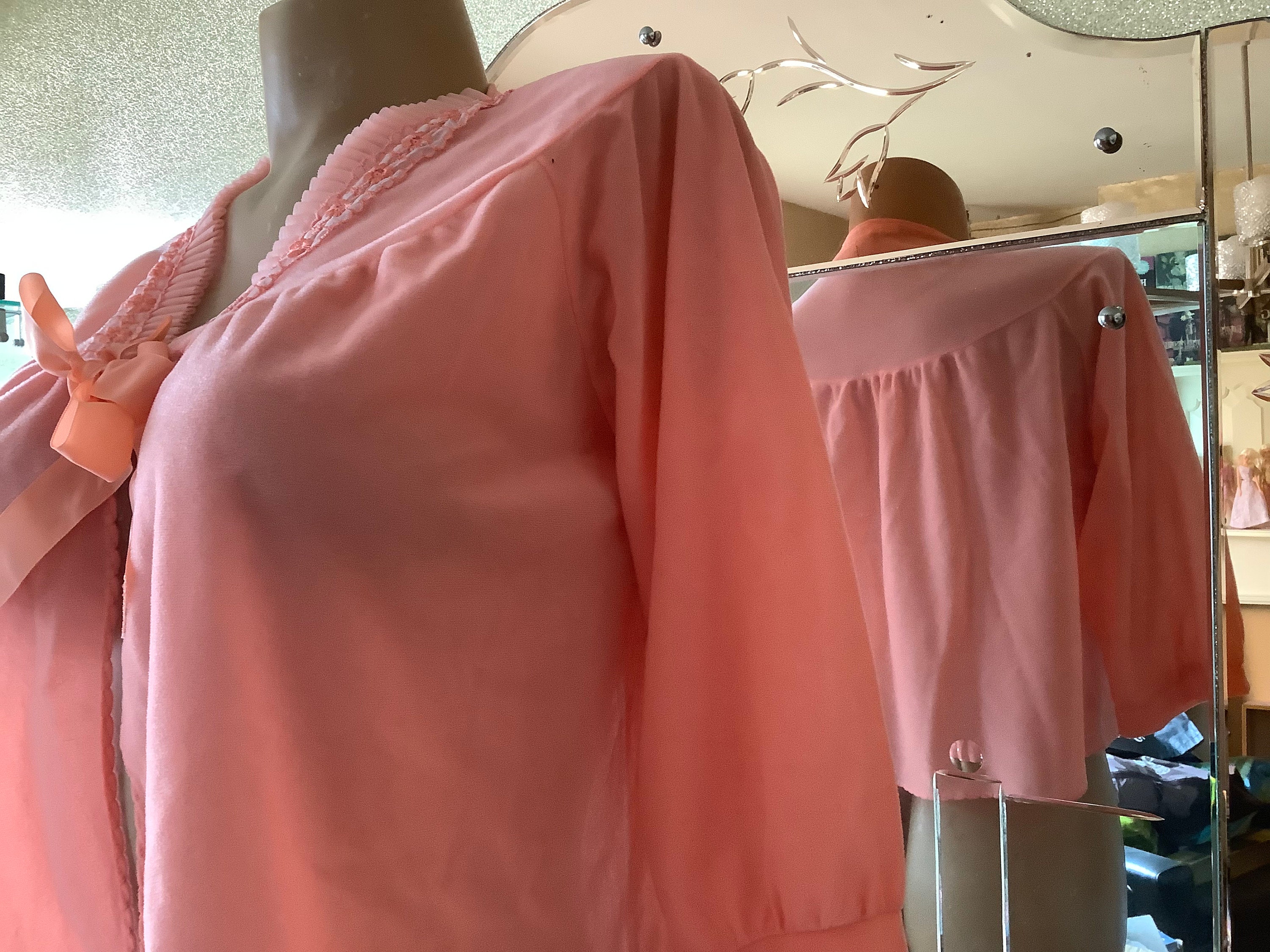 Vintage Brushed Nylon Bed Jacket Vedonis - Etsy