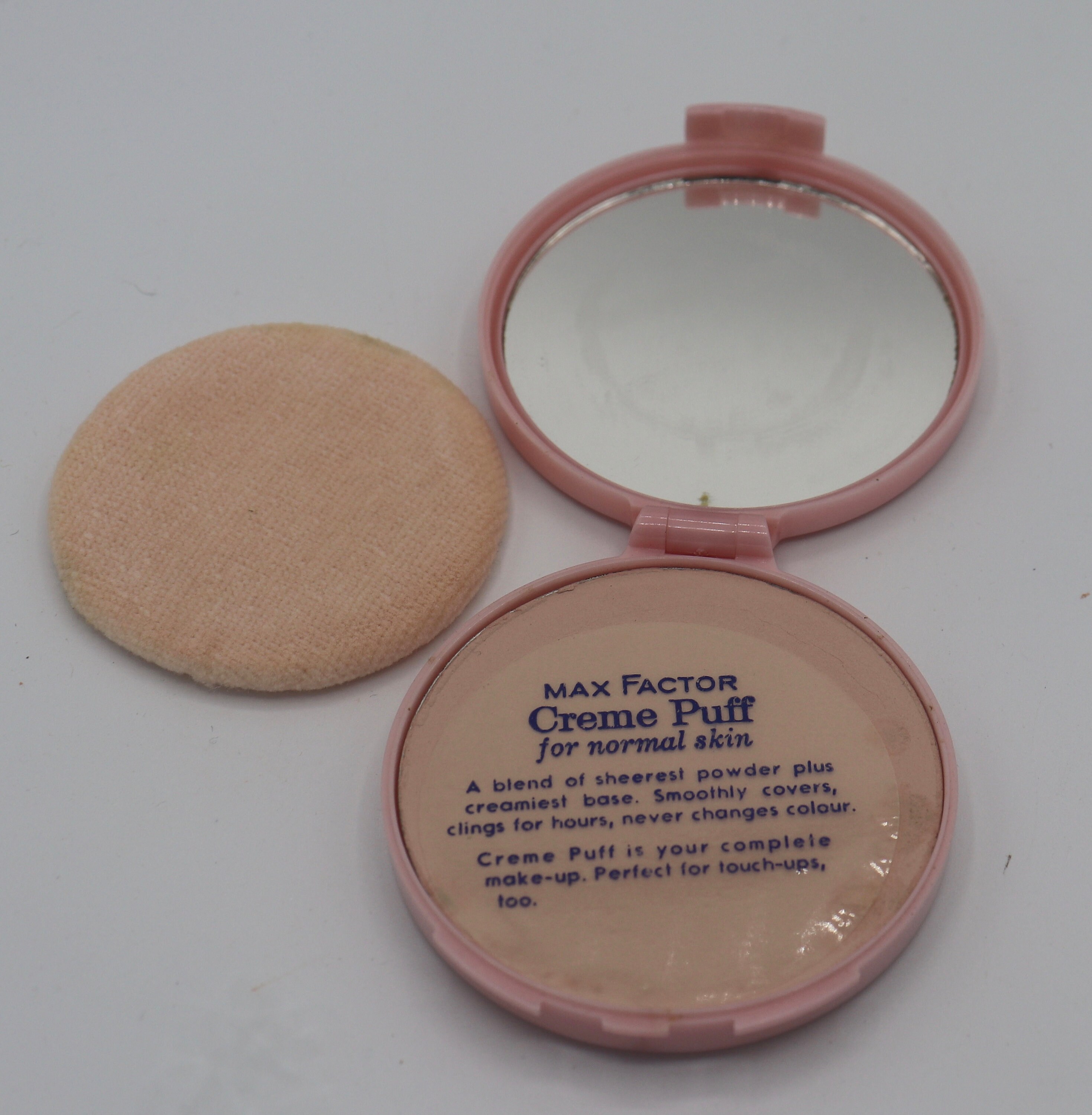 Max Factor Sealed Crème Puff Powder Truly Fair Rare Pink Edition - Etsy