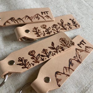 Western Leather Keychain, Montana Souvenir, Custom Wood Burning Key ...