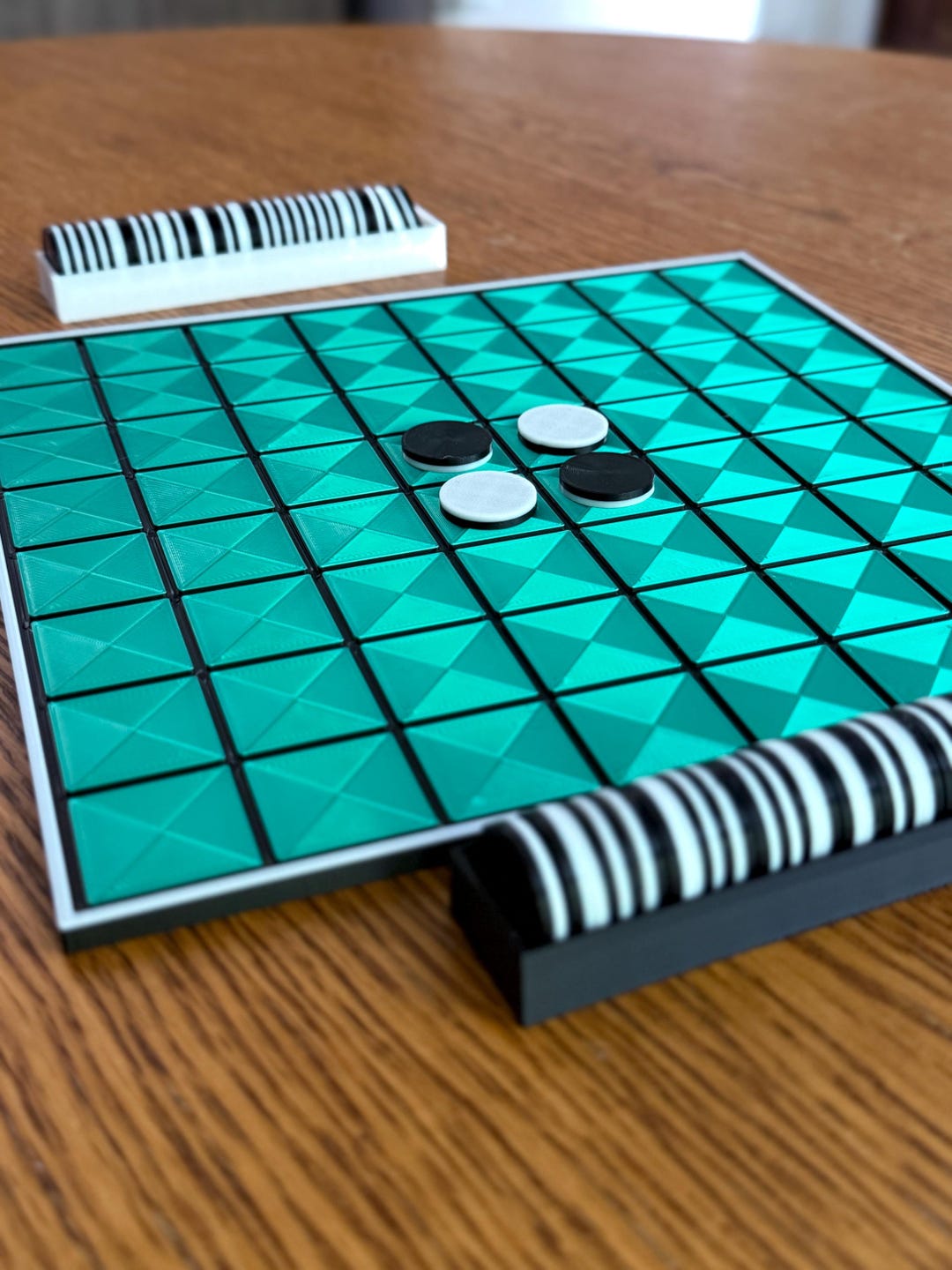 Classic Reversi Strategy Game – 8x8 Board, 62 Double-sided Chips, 2 ...